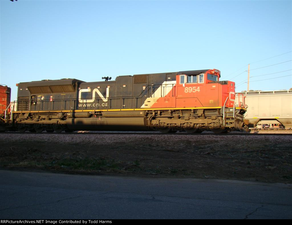 CN 8954